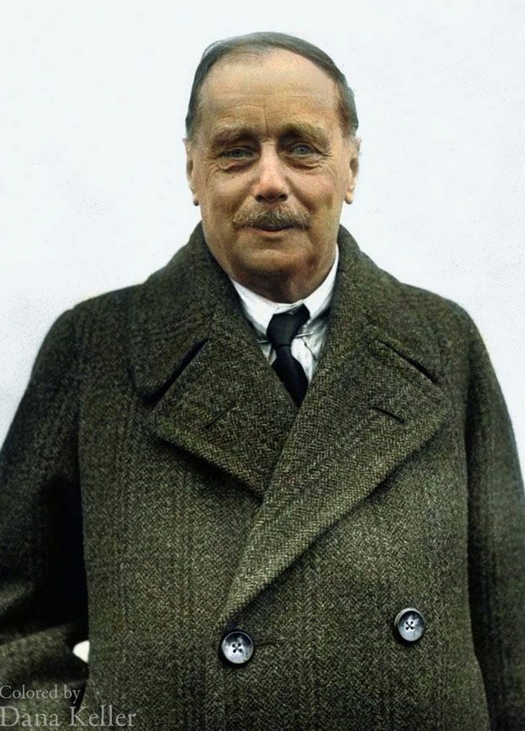 Herbert George Wells - New Mexico Museum of Space History