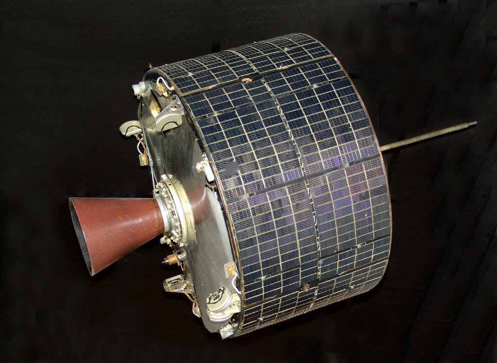 Unmanned Earth-Orbiting Spacecraft Archives - New Mexico Museum of ...